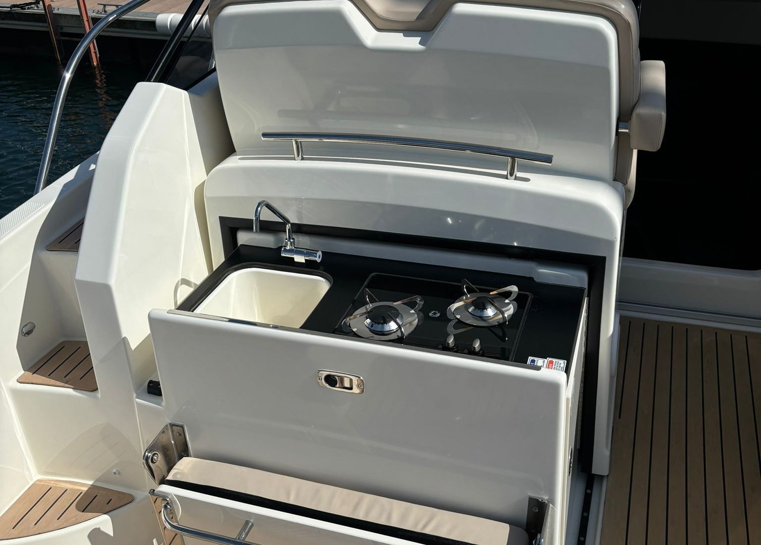 A vendre d'occasion QUICKSILVER 875SD | Rioux Nautique