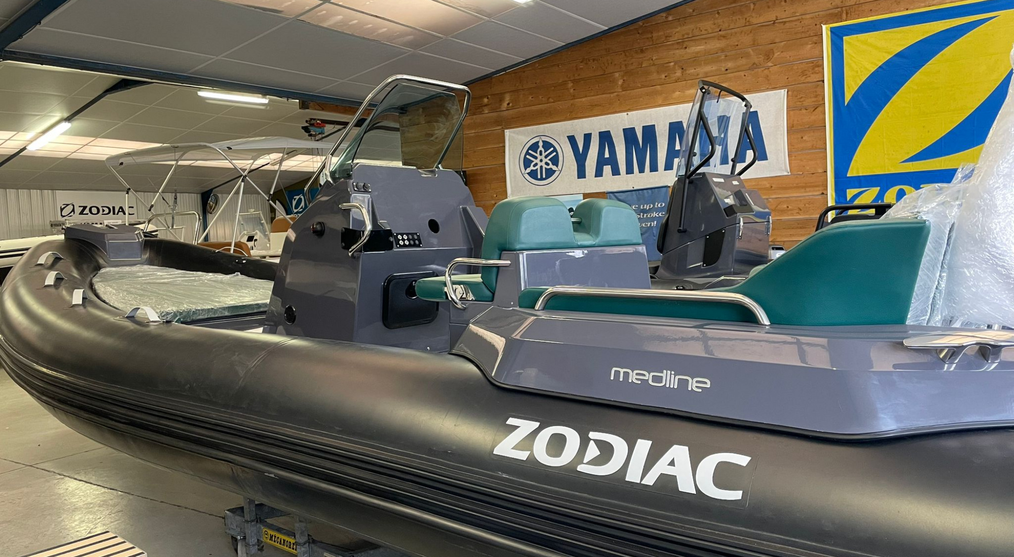 A vendre ZODIAC Medline 6.8 (Morbihan 56) | Rioux Nautique